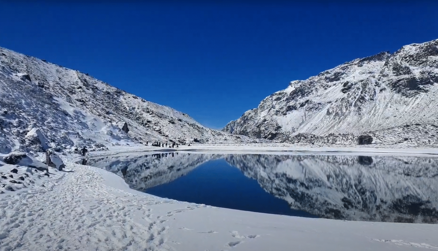 Samiti Lake, Sikkim – Complete Trekking Guide, Best Time & How to Reach ...